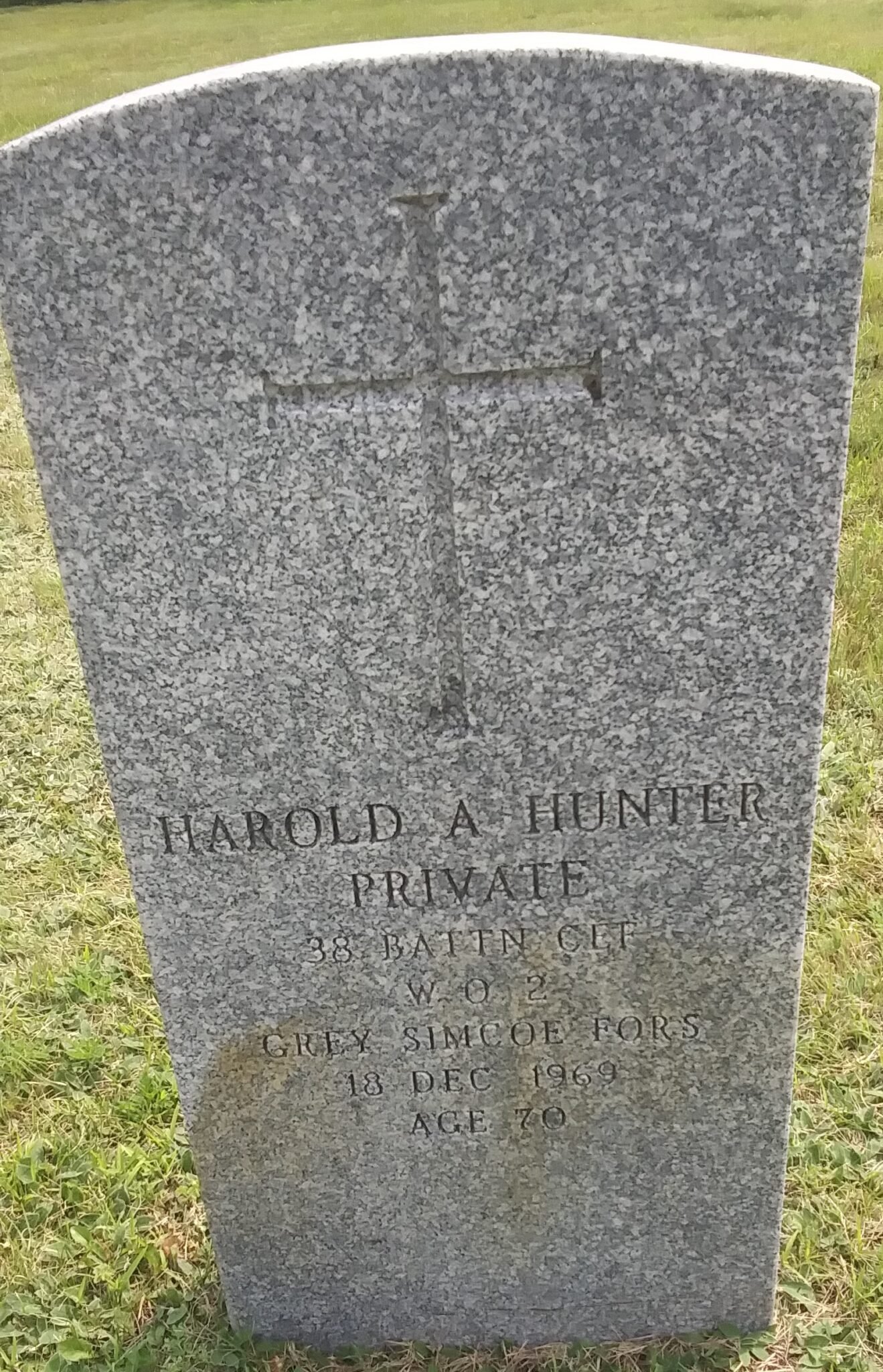 Tombstone: Harold Hunter, St Michael's Cemetery, Coe Hill, Ontario ...